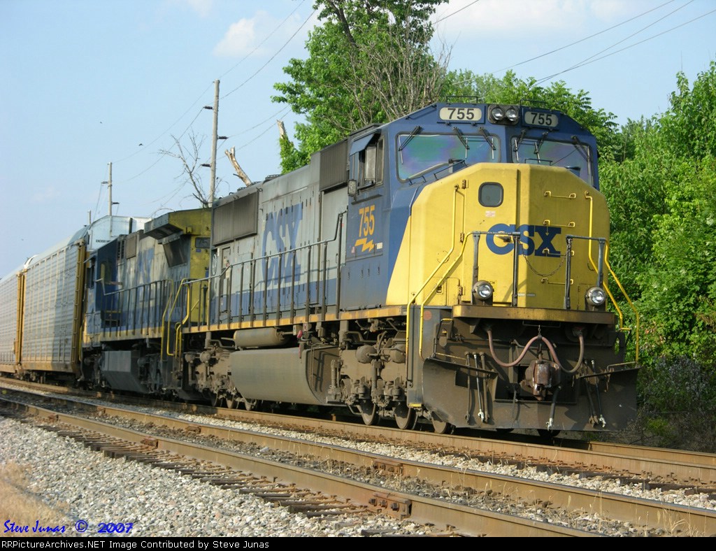 CSX 755 Q211
